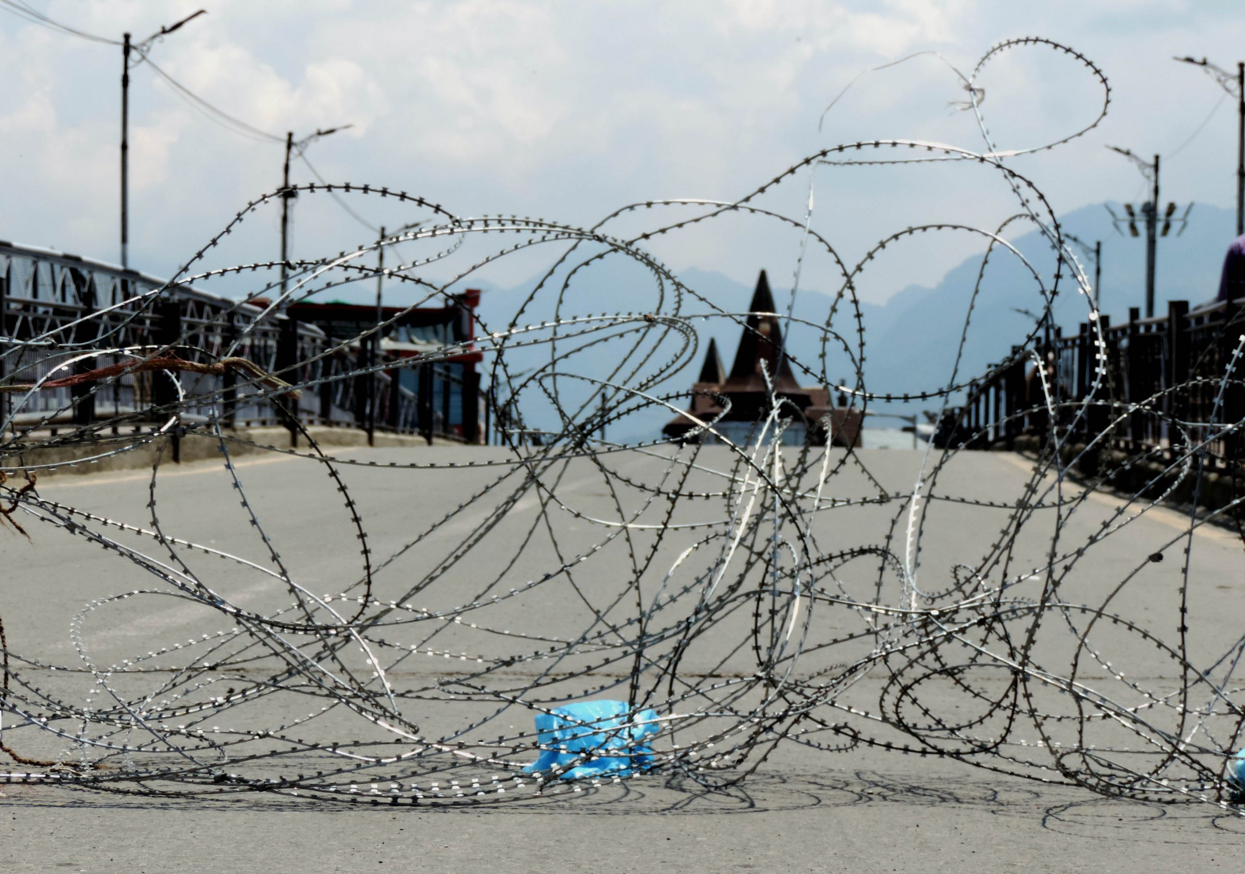 Weekend lockdown continues across J&K – The Dispatch