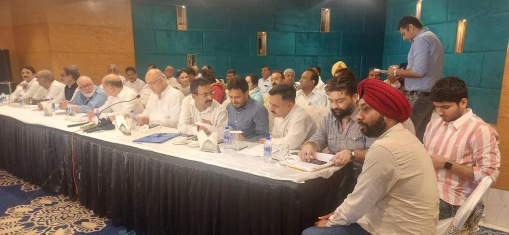 Tara Chand among 52 functionaries of Congress party resign in Jammu ...