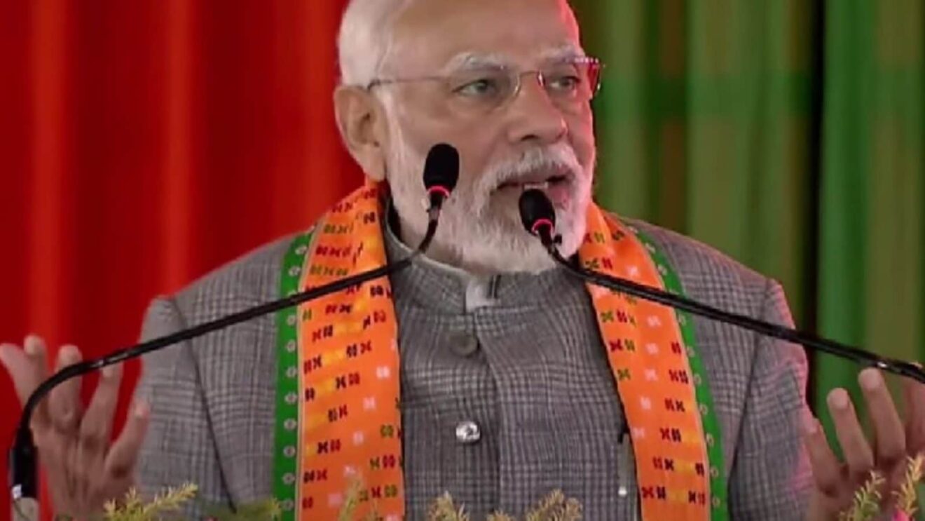 10K flags, 1000 banners to be installed in Srinagar as BJP plans ...