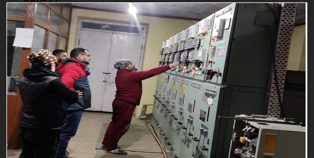 Power load of whole valley dipped below 850 MWs; MD KPDCL Yasin ...