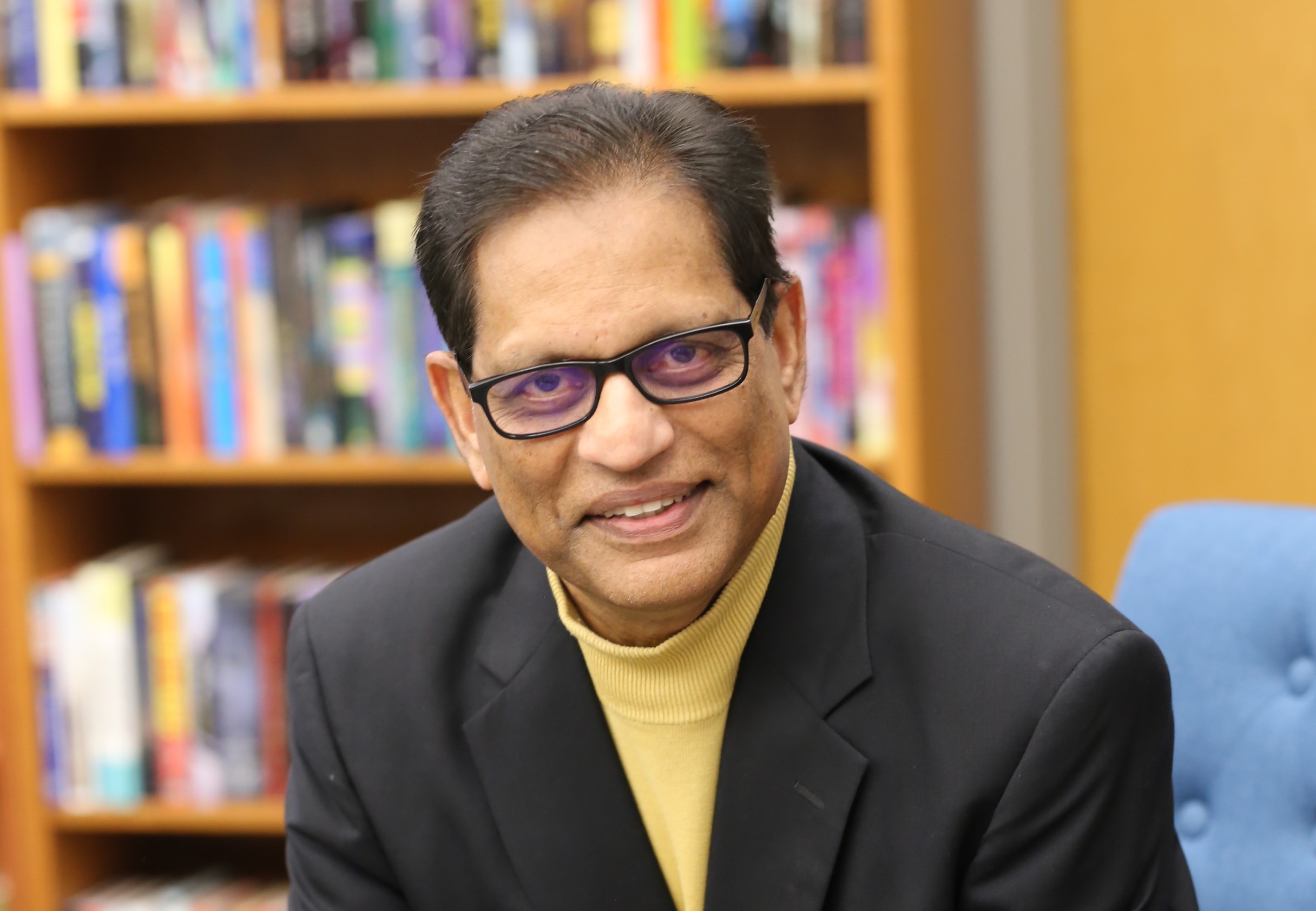 Varghese Mathai’s micro-stories bridge diverse knowledge fields and ...