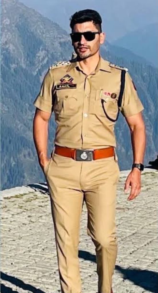 Suspended DySP Adil Sheikh granted bail – The Dispatch